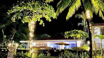 Casa, 5 quartos, acessível, piscina particular | Fachada da propriedade