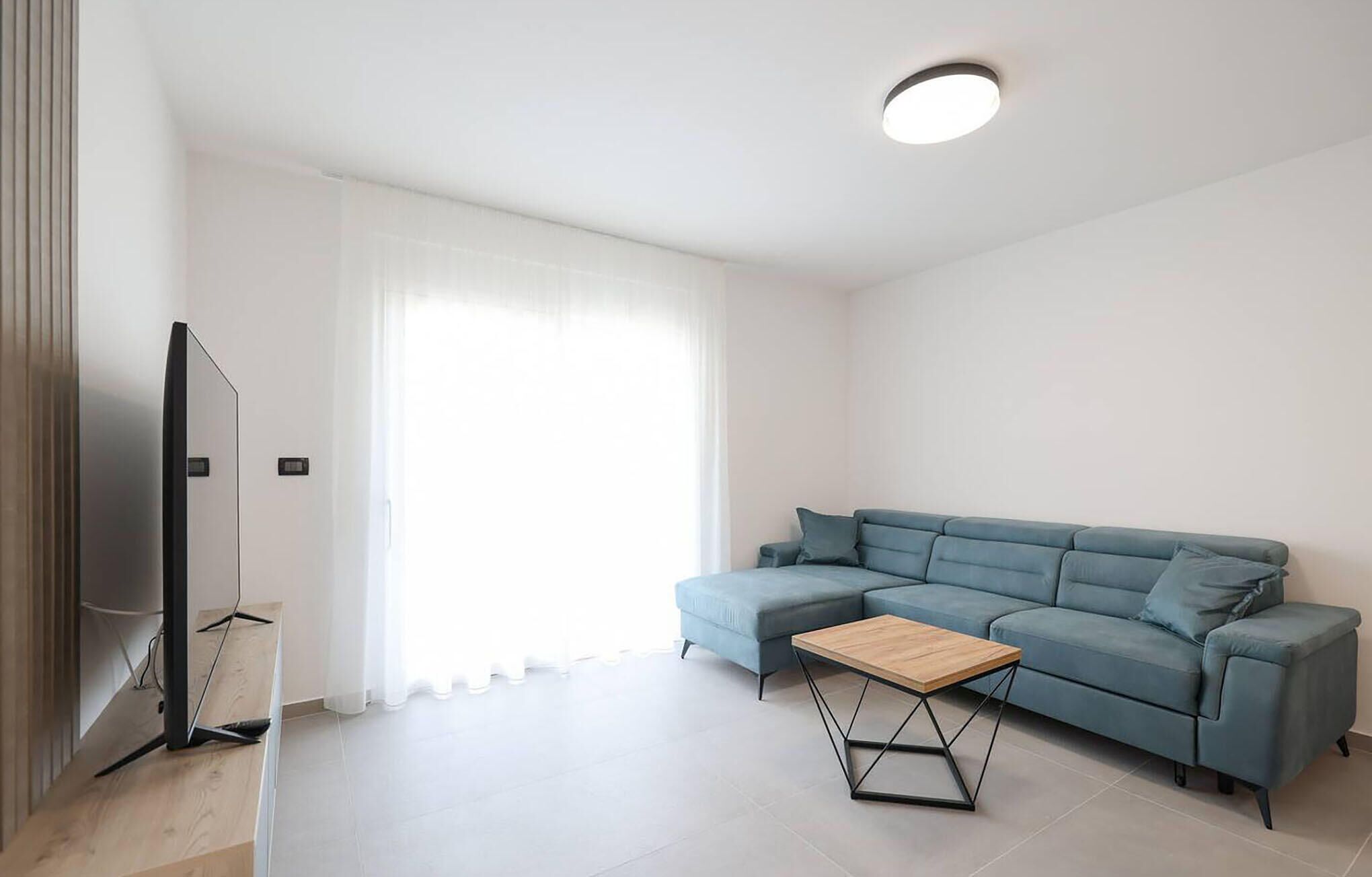 2 Bedroom Amazing Apartment In Privlaka - Zaton