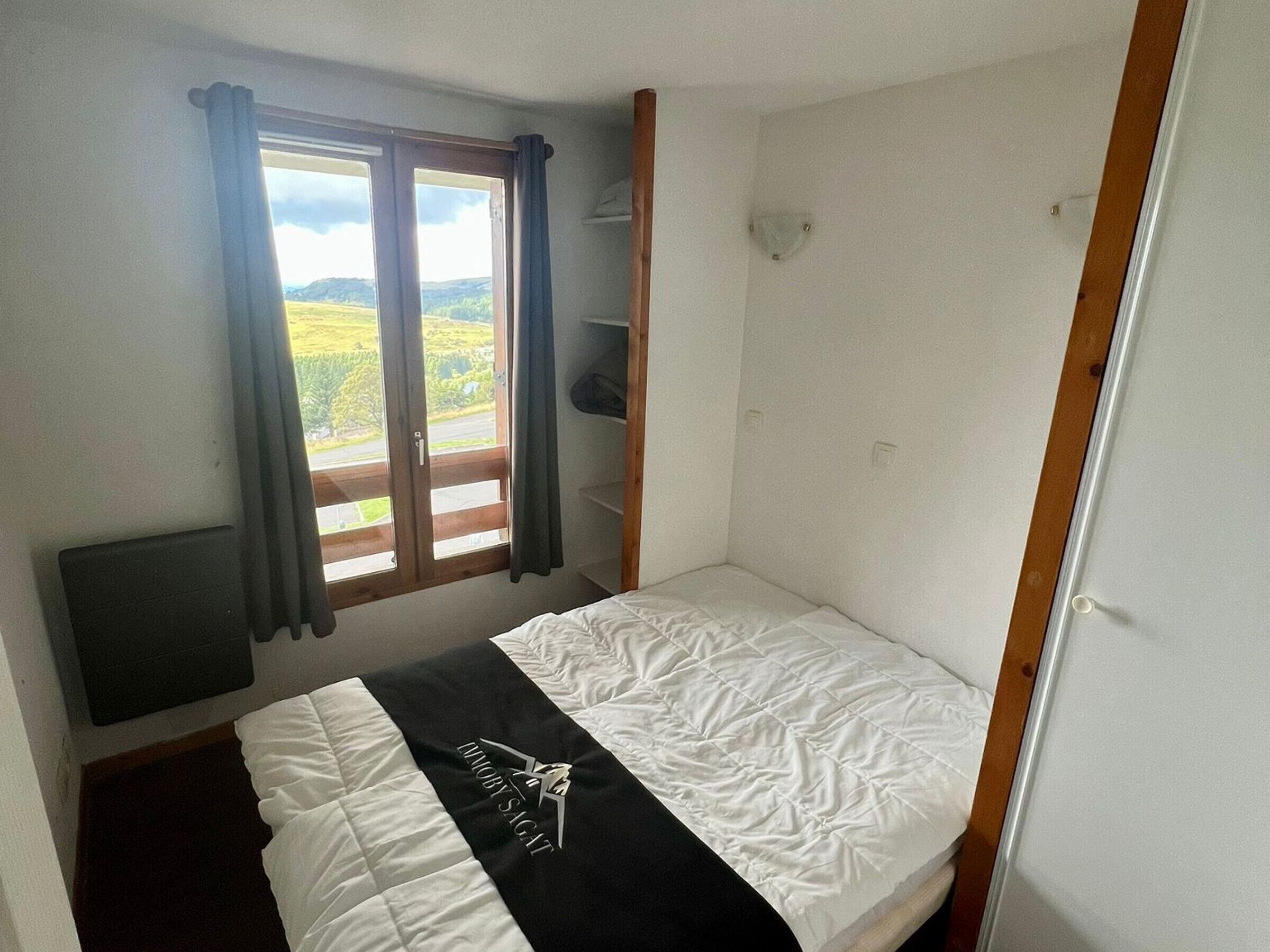 Appartement Accueillant Pour 6 Avec Balcon Et Parking Proche Des Pistes - Lac de Montcineyre
