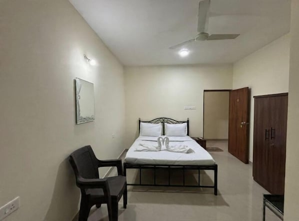 Quarto Duplo Deluxe | Quartos insonorizados, ferro/tábua de engomar, Wi-fi grátis