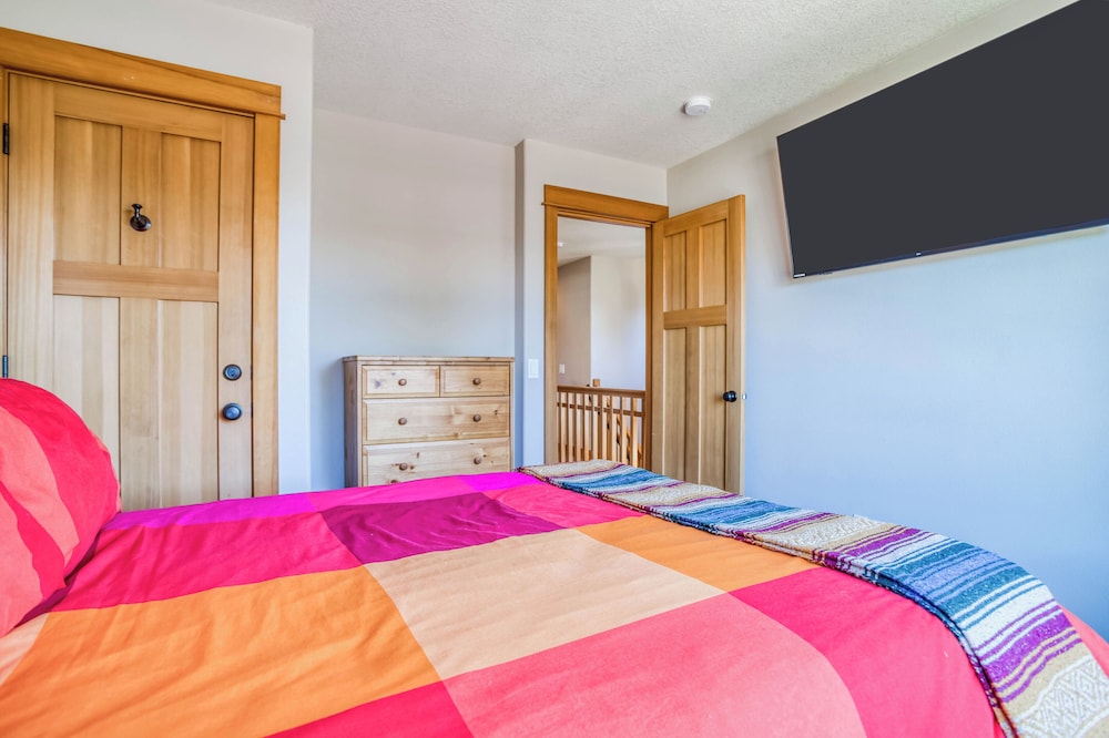 Dory Pointe Home with Hot Tub, Game Room, Fire Pit - Pacific City | Vrbo