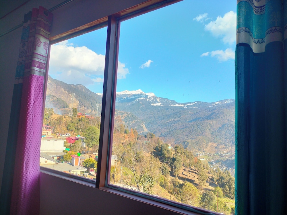 Moon Homestay Tungnath - Chamoli