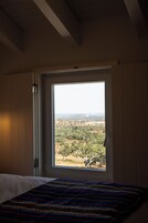 Casa com 2 quartos com vista piscina | Vista do quarto