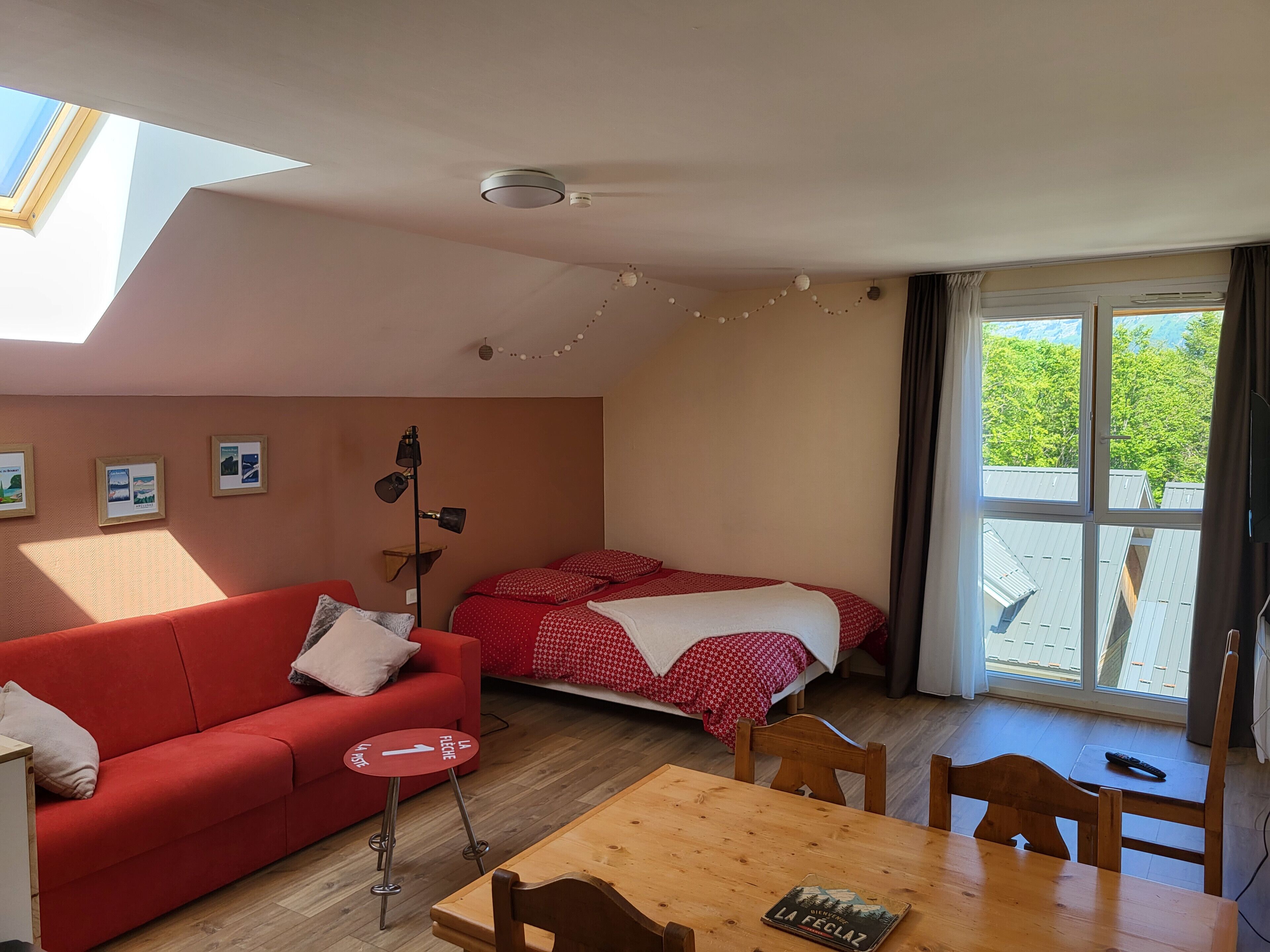 Appartement Spacieux Au Petit Bois, La Féclaz - ibis Chambery