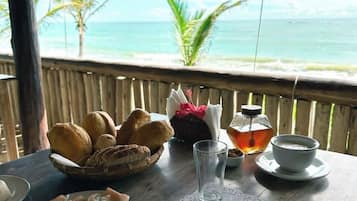 Pequeno-almoço tipo buffet diário incluído