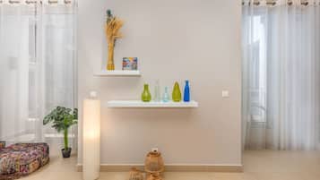 Apartamento, 1 cama de casal, cozinha, Vista para a cidade | Vista do quarto
