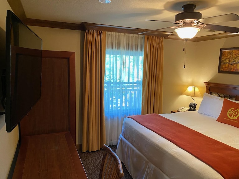 Cozy 1-king Bedroom Resort With Ac, Fitness Room In Charming Gatlinburg, Tn. - 피전 포지