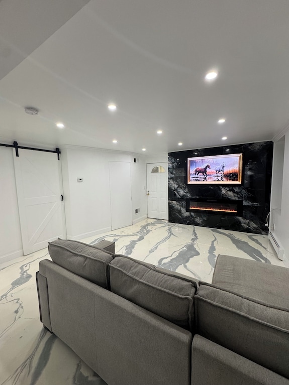 Cozy And Modern 2-bedroom Apartment In Lovely Yaphank - Port Jefferson, NY