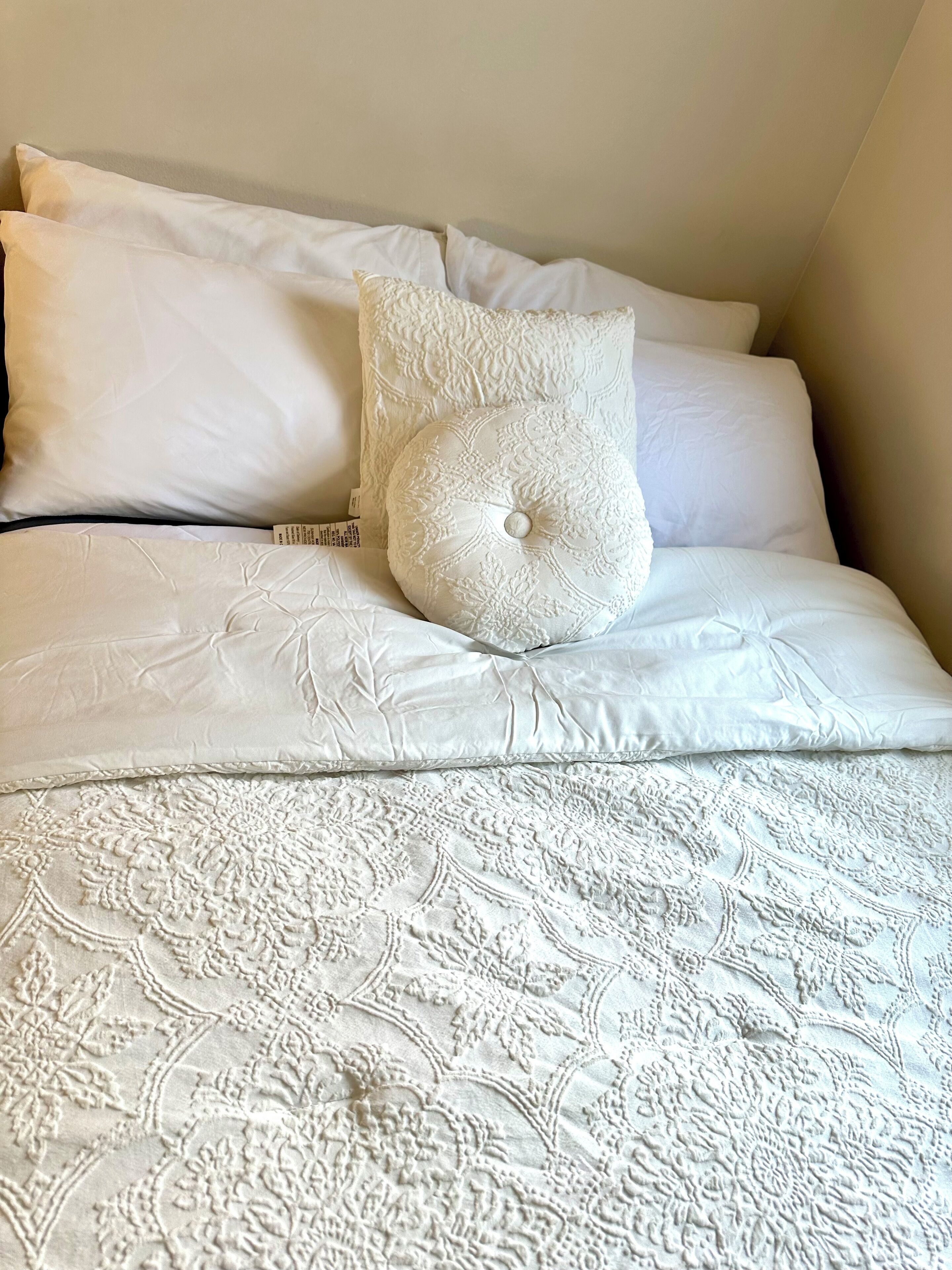 Charming 1-bedroom House With Ac, Fitness Room In Fantastic San Jacinto - Hemet, CA