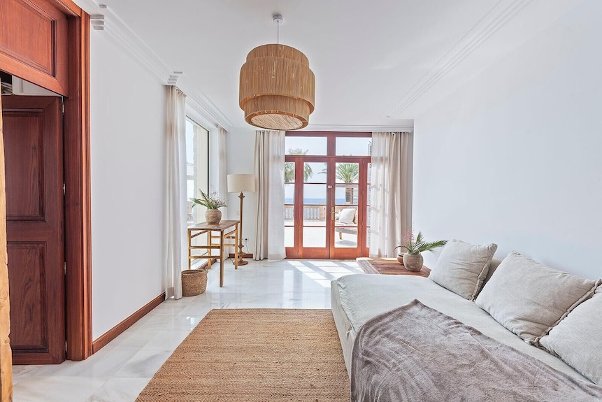 Villa Port Verd - Luxury Sea-front Villa In Cala Bona - 阿爾塔