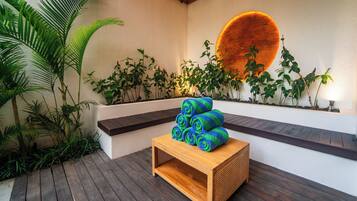 Villa Familiar, vista para a piscina | Terraço/pátio interior