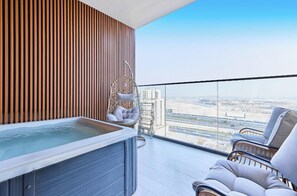 Estúdio premium, vista para o canal | Sacada