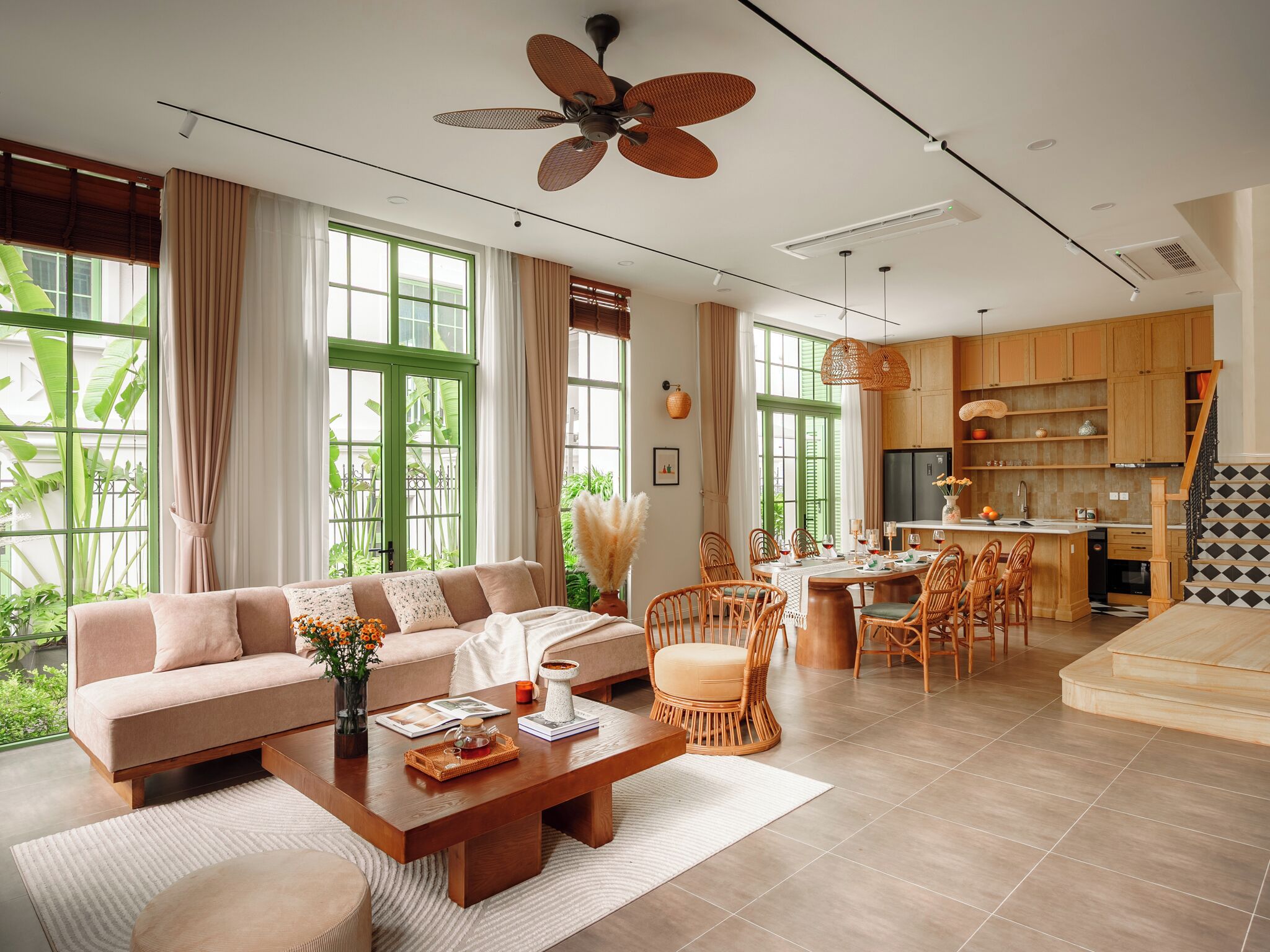 Villa Executiva | Sala de estar | TV de ecrã plano 