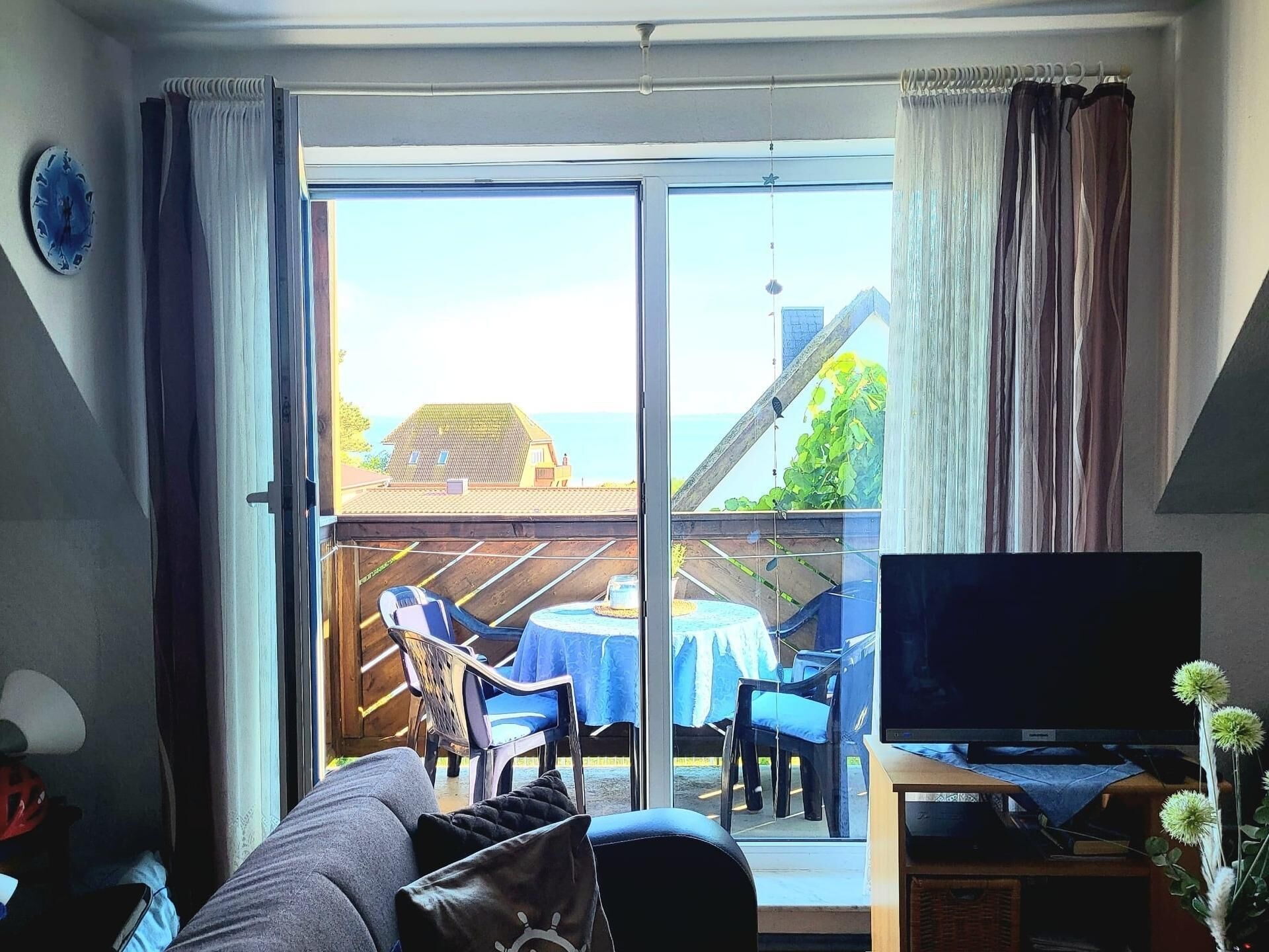Ferienwohnung Boddenblick: Ihr Rückzugsort In Breege Mit Blick Auf Den Bodden - Breege