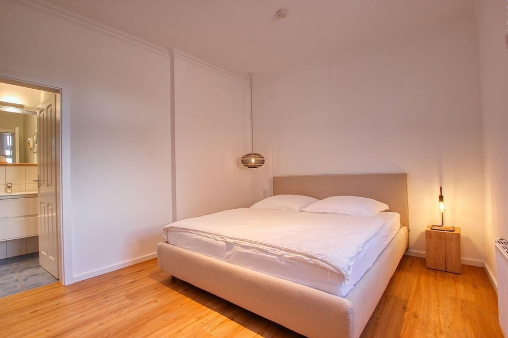 Landhaus am Ufer, Wohnung 2 Reviews, Deals & Photos 2026 - Stayz