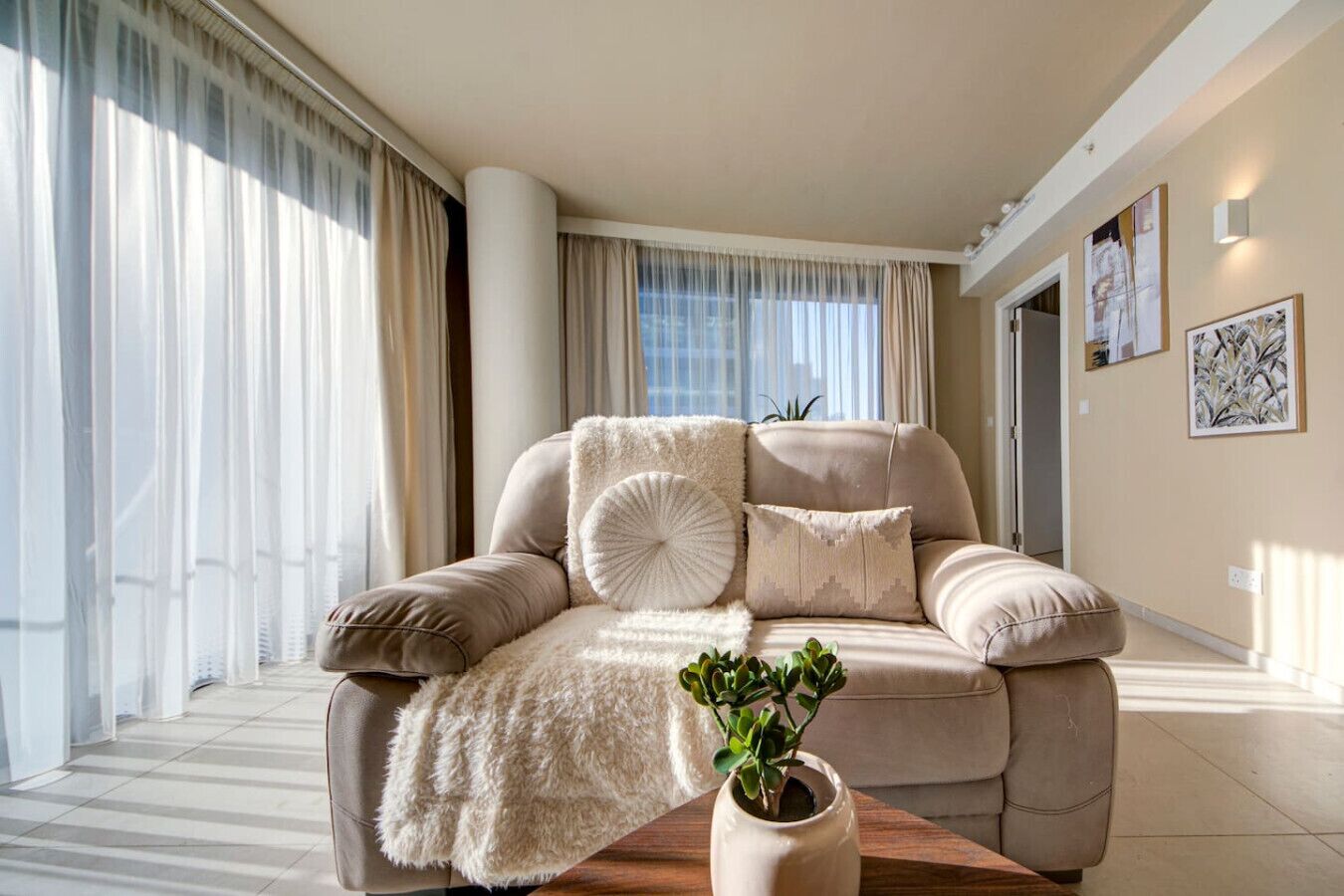 Official Mercury Suites: 1br W/roof Top & Terrace - Malta