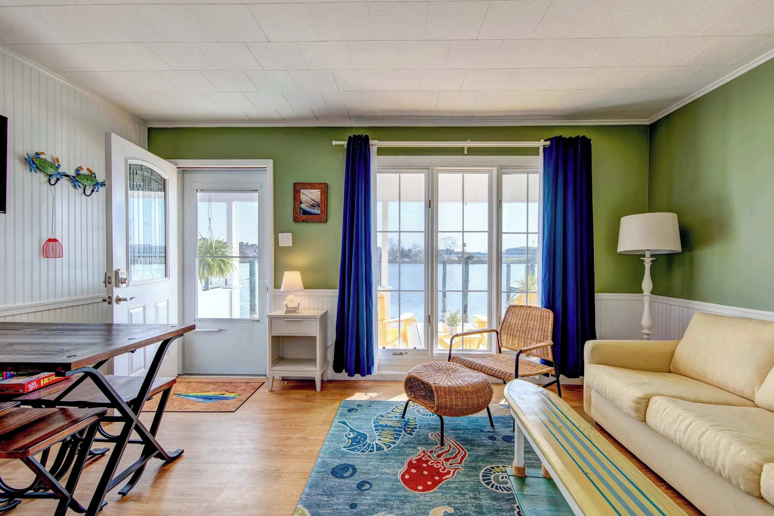 Inn On Turville Cottage, Sleeps 4, Waterfront - Ocean Pines, MD