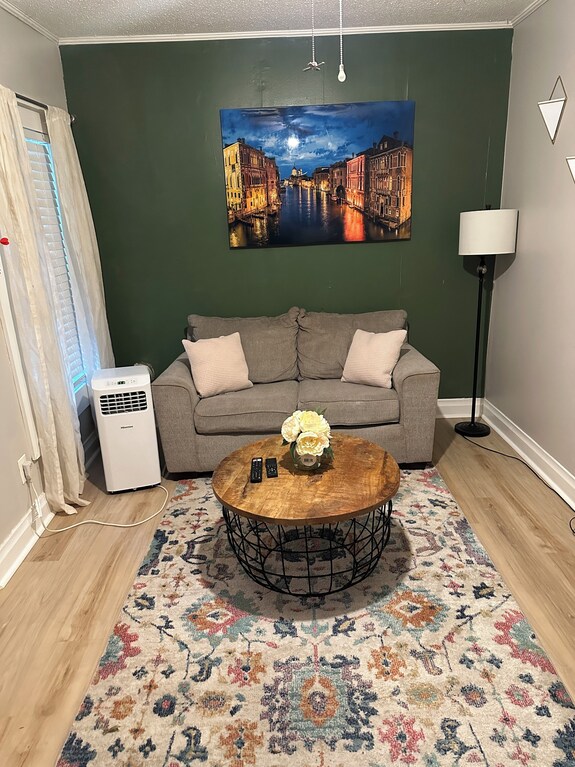 Welcoming 3-bedroom Cottage In Montgomery Near Baptist, Huntingdon College - Montgomery, AL