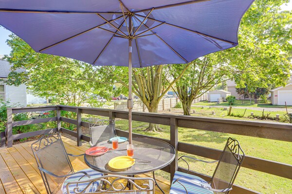 1 Mi To Cedar Point: Family Getaway W/ Porch! - Sandusky, OH