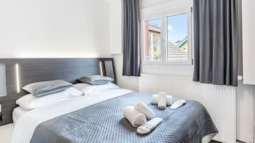 Quarto casal standard, 1 cama de casal, vista para a cidade | Wi-Fi de cortesia