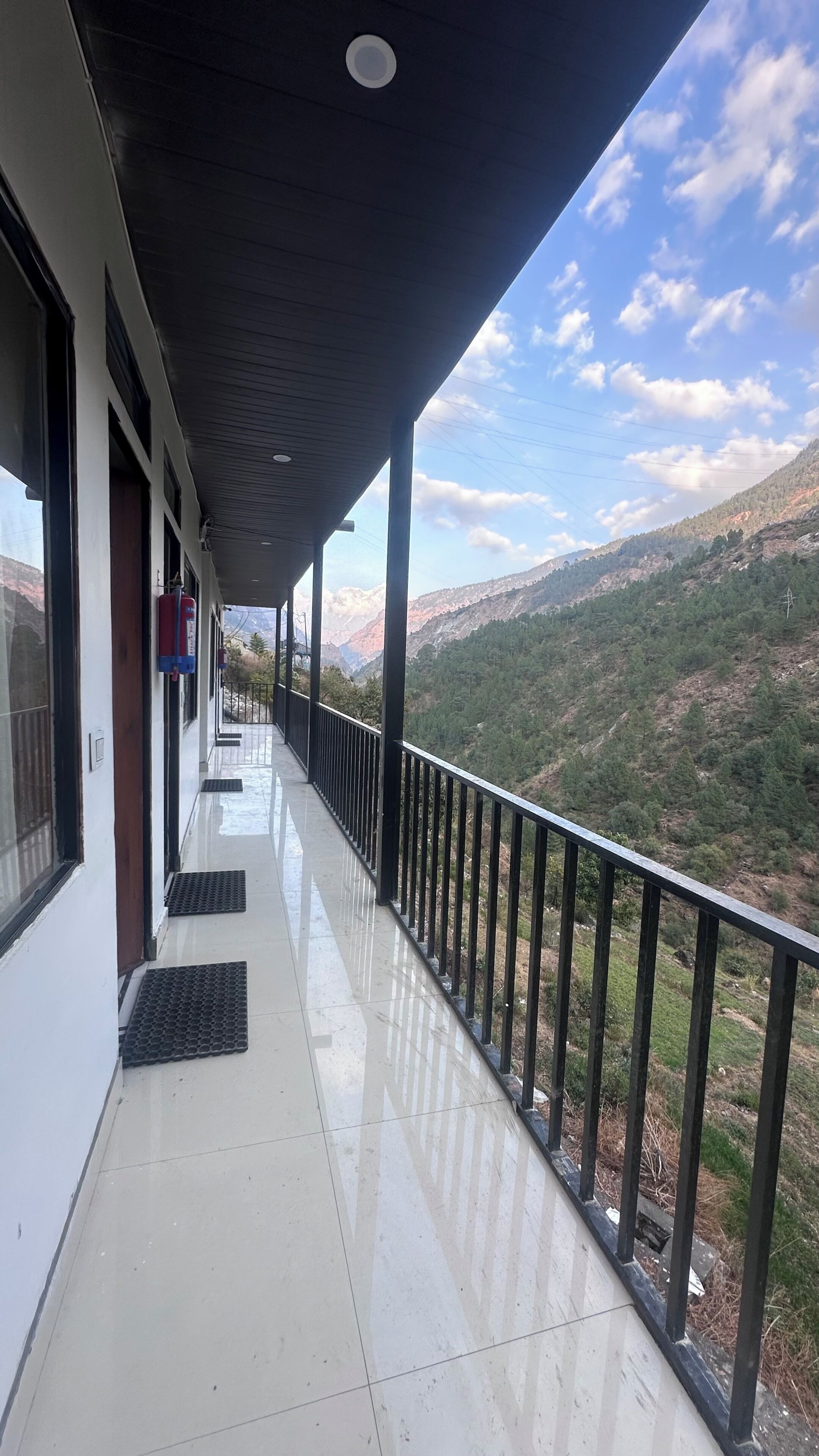 Quarto Duplo Deluxe, varanda, vista para a montanha | Terraço/pátio interior