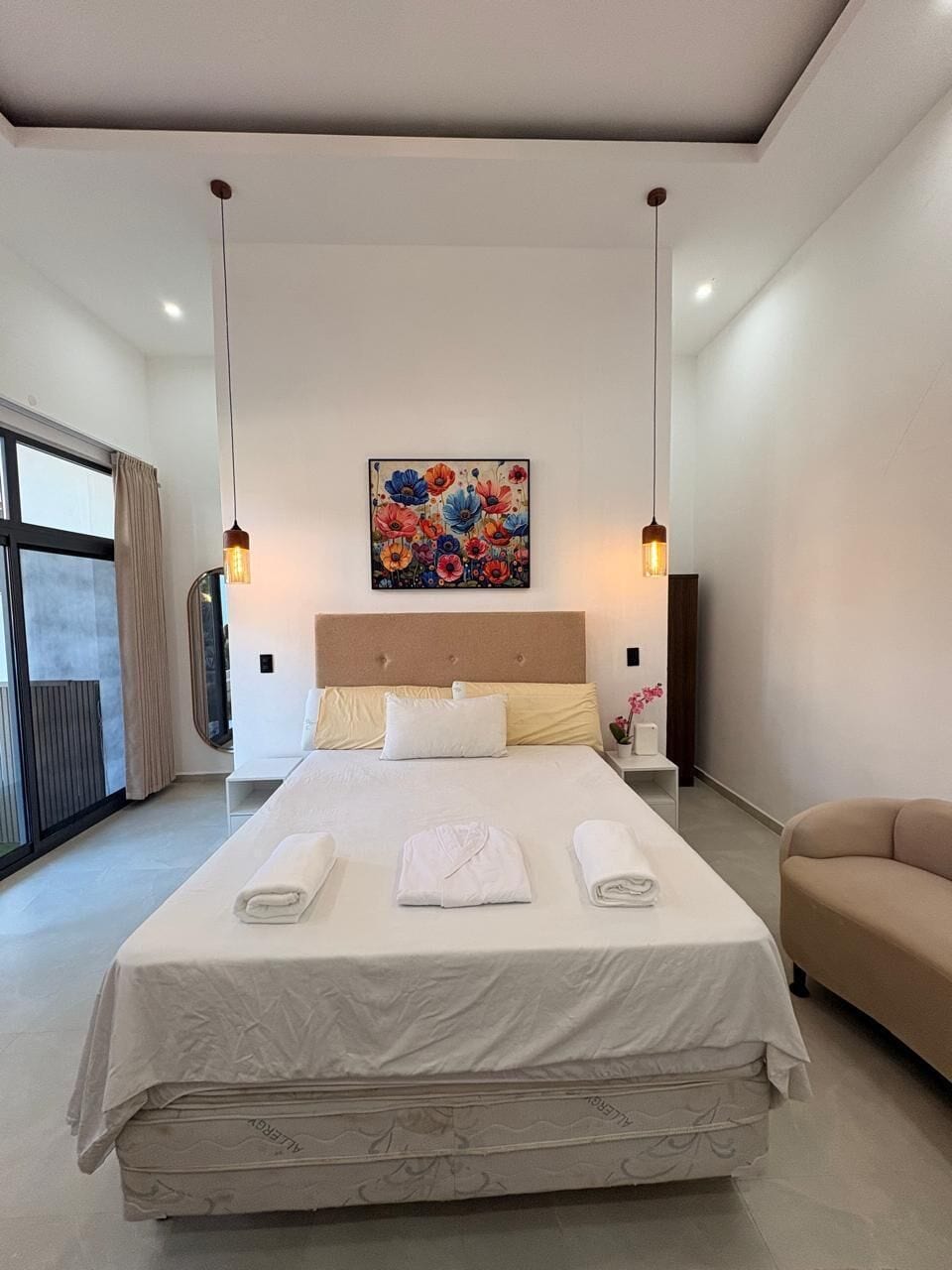 Suite-Estúdio | Wi-fi grátis, roupa de cama fornecida 