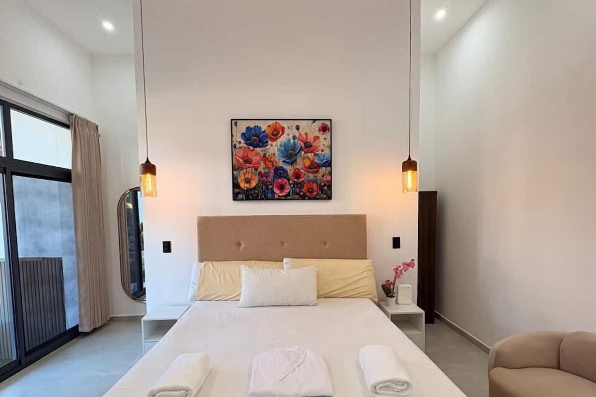 Suite-Estúdio | Wi-fi grátis, roupa de cama fornecida