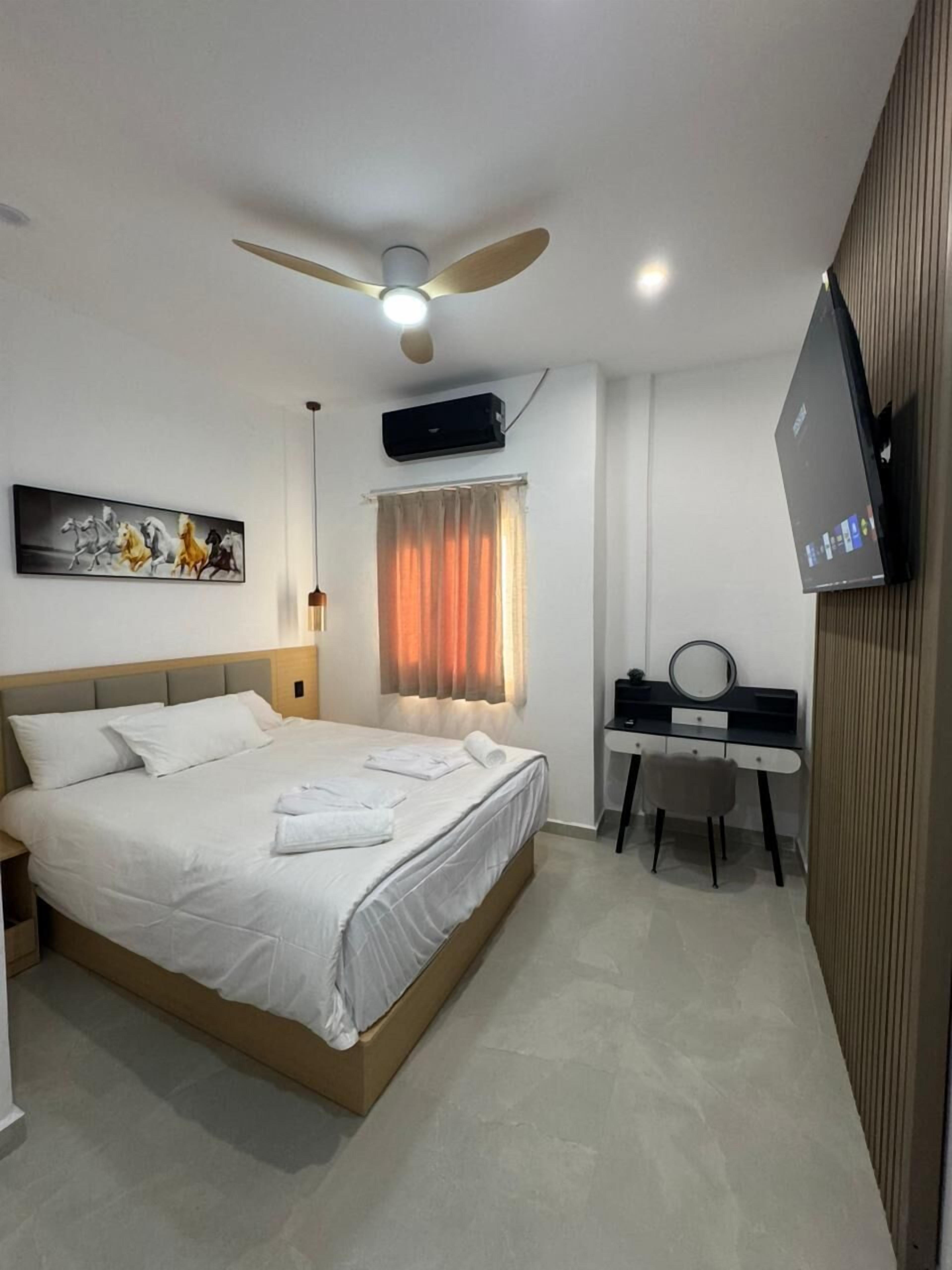 Quarto | Wi-fi grátis, roupa de cama fornecida 