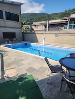 Piscina externa