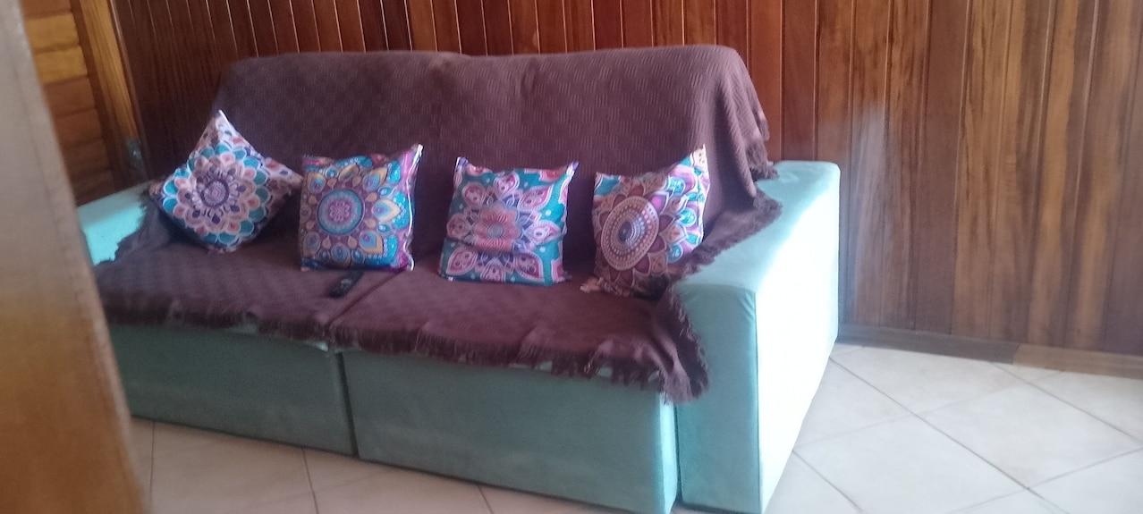 Charmosa Casa De Madeira A 700 Metros Da Praia - Rio das Ostras