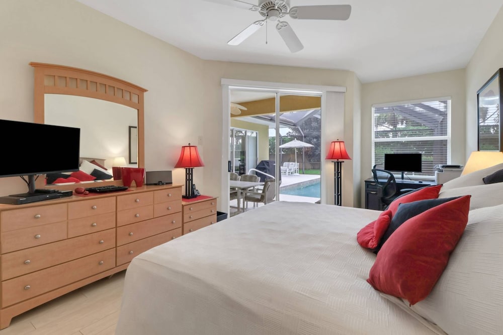 Desirable South Fort Myers Heated Pool Home! Gated Community, Close to ...