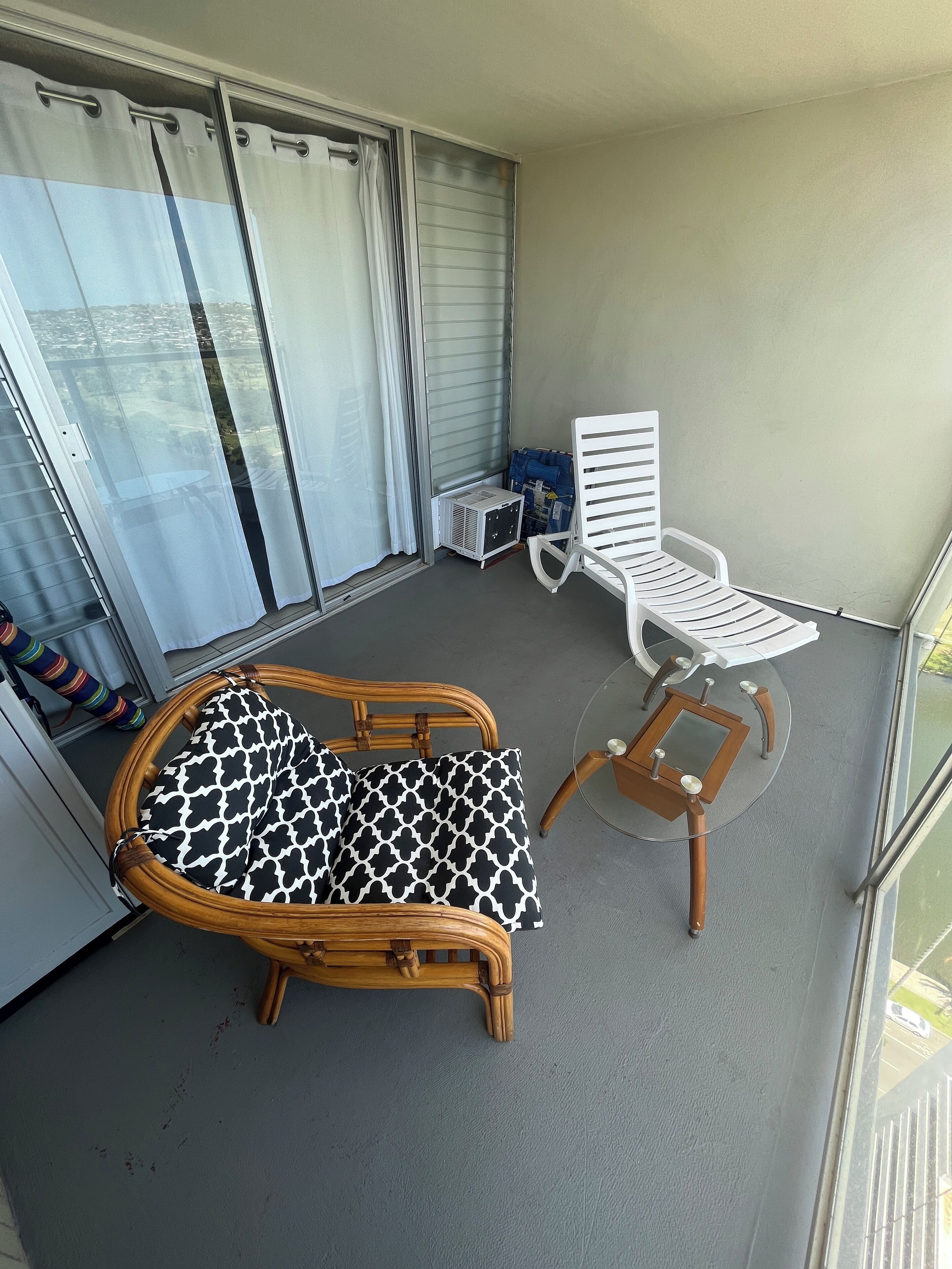 Ferro/tábua de engomar, Wi-fi grátis 