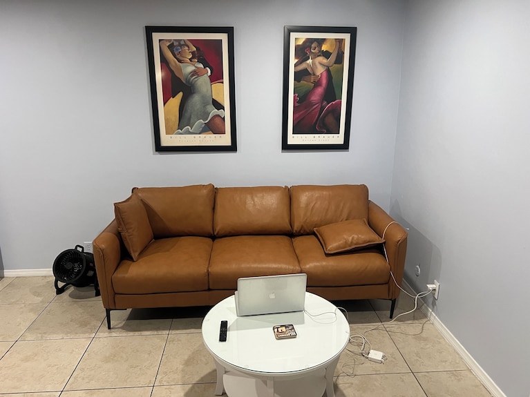 South Gate - 2 Bedrooms - Quick Drive To Hollywood & Beaches - カーソン, CA