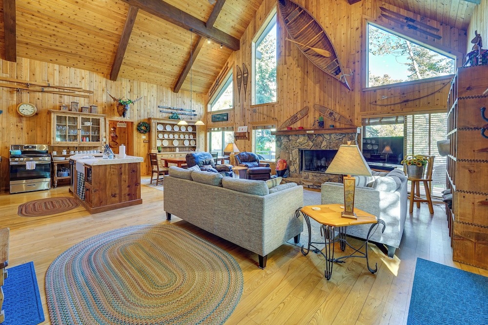 Game Room + Views: Cabin Near Purgatory Resort! - Taylor Lake, Hesperus