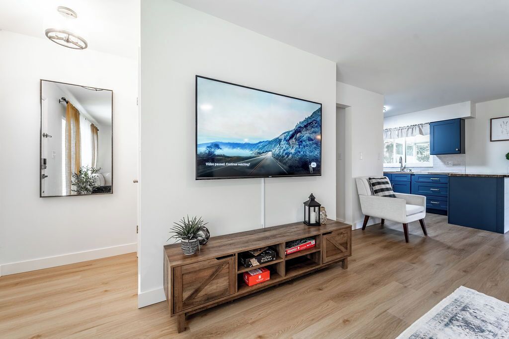 Family-friendly 4br Home Near Sanford Airport - Cozy & Convenient - Sanford, FL