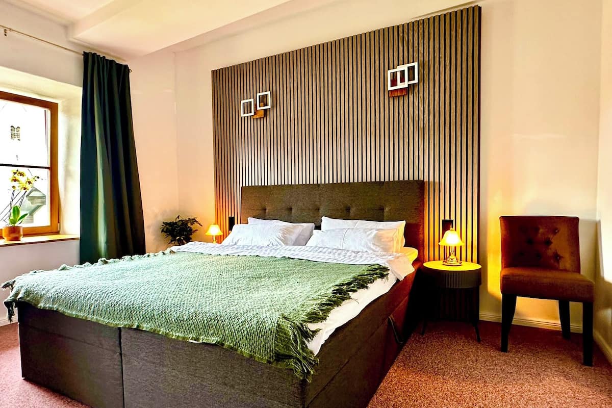 Quarto casal luxo | Wi-Fi de cortesia