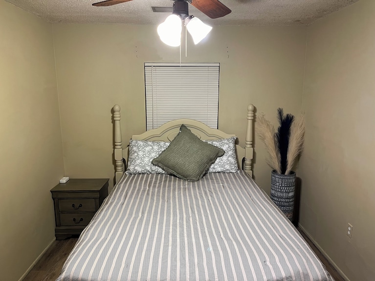 Do Not Book This Property. Host Website Is Not Working For Me. Thank You - Altamonte Springs, FL
