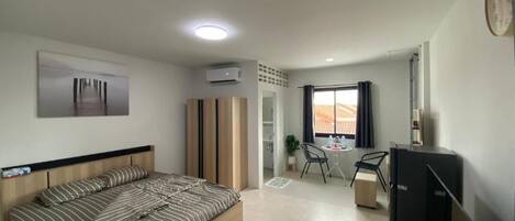 1 quarto