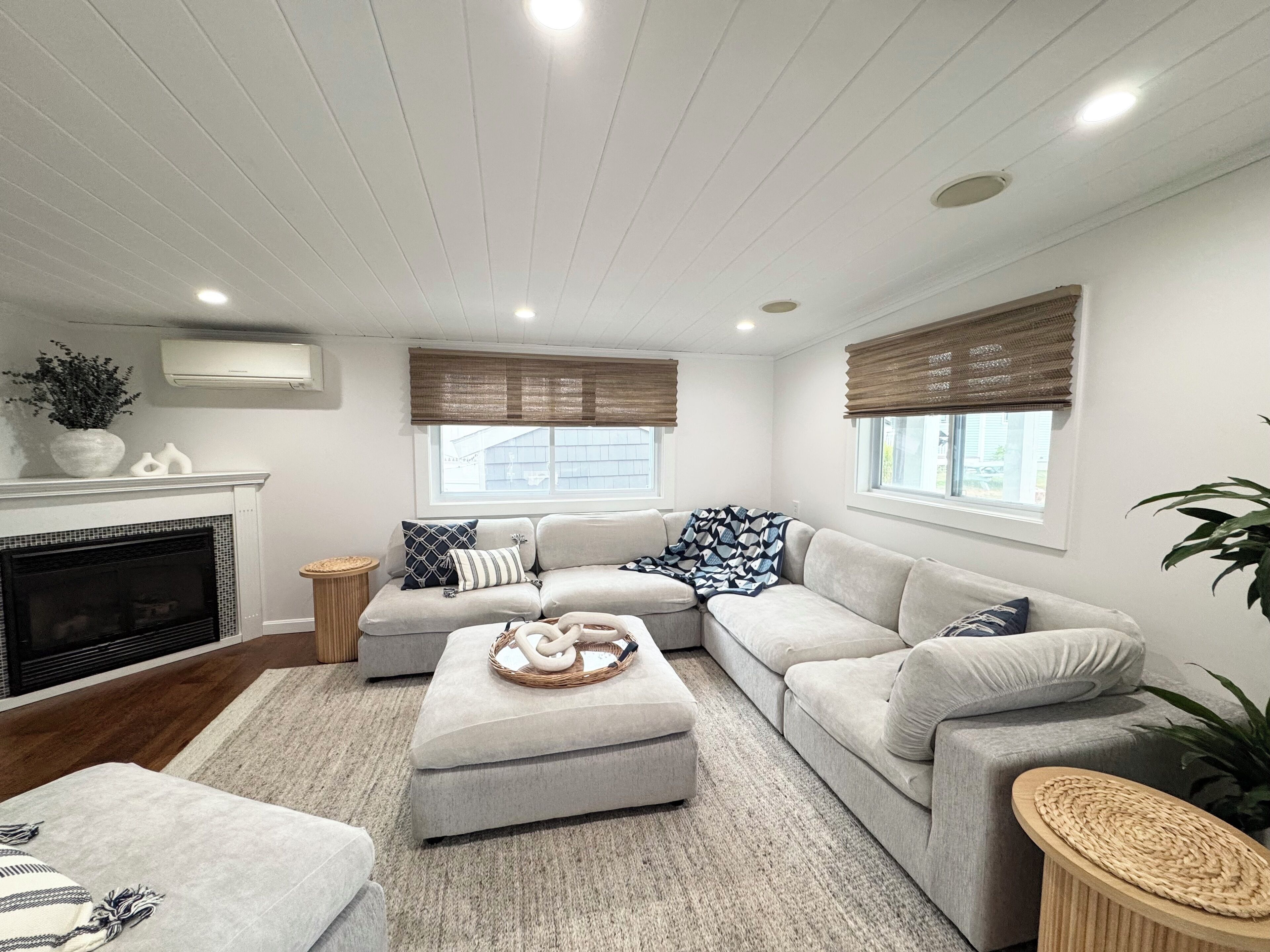 Charming 3-bedroom Cottage Steps To The Ocean In Beautiful Wells With Ac - Ogunquit, ME