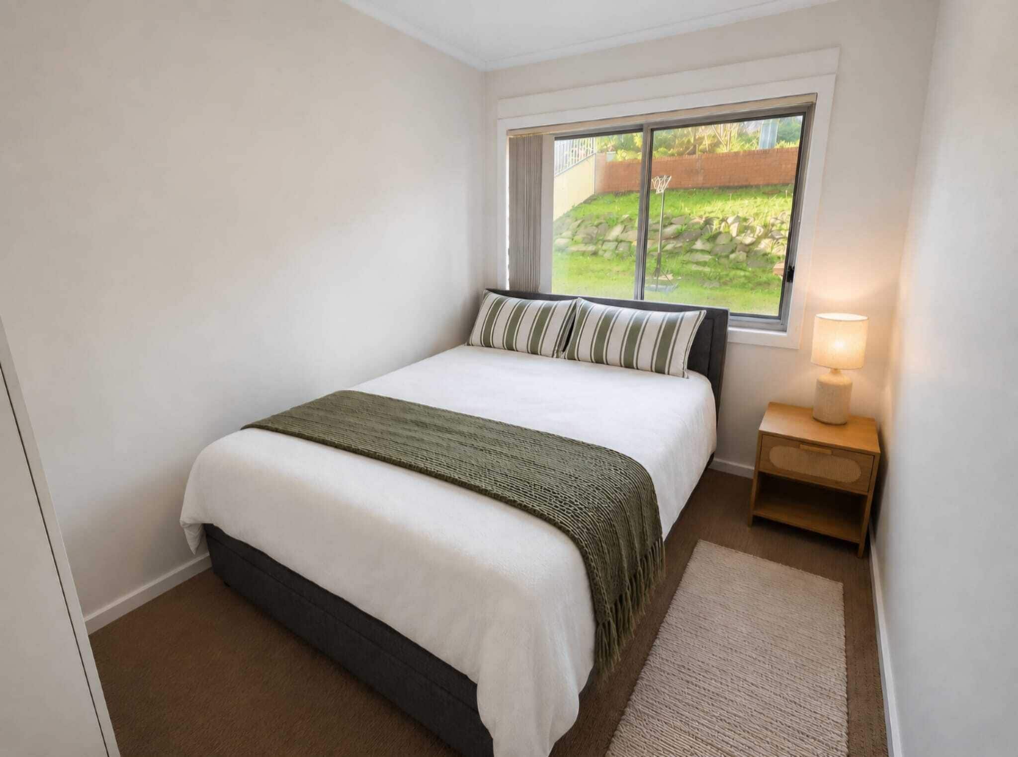 Quarto Duplo Tradicional, 1 cama queen-size, 2 casas de banho, vista para o jardim | Edredões de penas, cofre com capacidade para portátil 