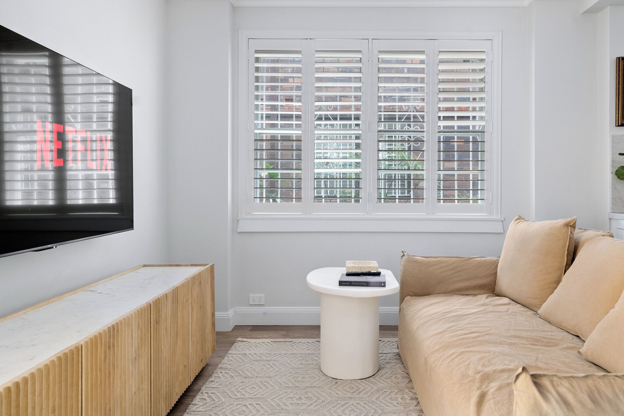 Easy Access 2br Flat With Parking In Rose Bay - Sydney