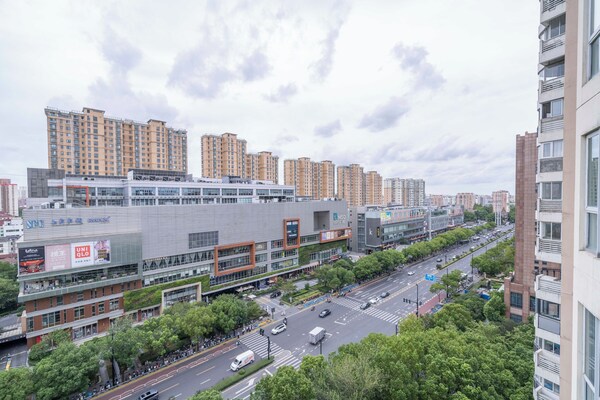 Tyms Family 4br 2ba Apt Residence - Shanghai