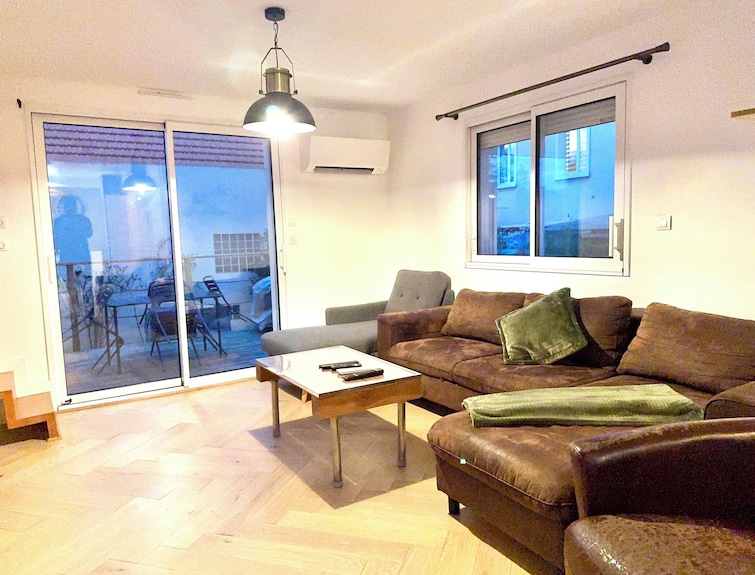 Spacieuse Maison Avec Jardin Privé Proche Paris - Levallois-Perret