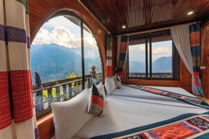 Quarto Familiar, vista para a montanha | Cofre no quarto, ferro/tábua de engomar, Wi-fi grátis 
