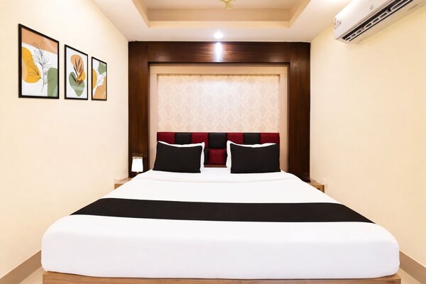 호텔 북 앤 스테이 삼파다 - 푸리