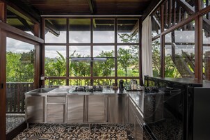 Suite-Estúdio Clássica, varanda | Cozinha privada