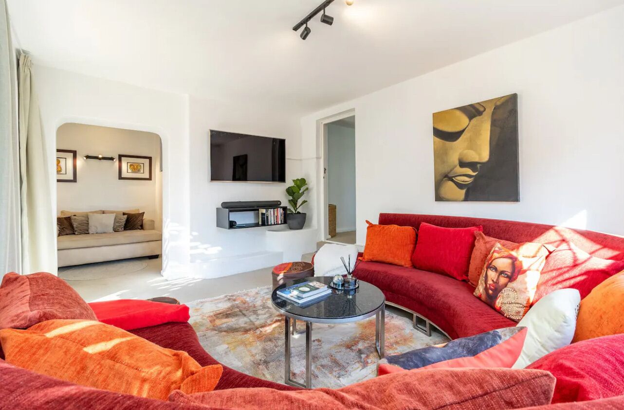 Cozy 2-bed Garden Cottage In Camps Bay, Just A Few Minutes Walk From The Beach - Cape Town