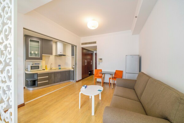Tyms Xuhui Elegant 1br Apt - Shanghai