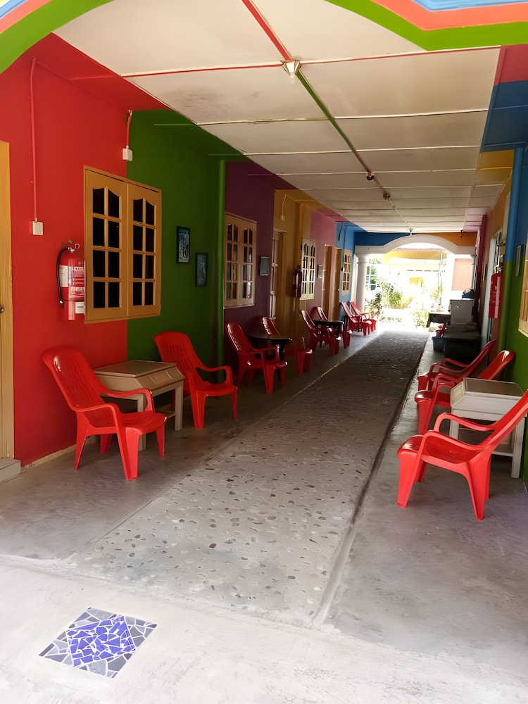 Taman Negara Rainbow Guesthouse - Kuala Tahan