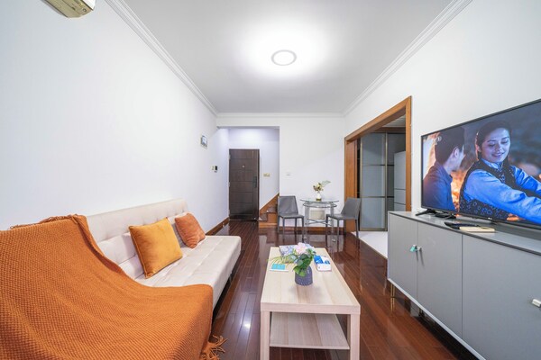 Tyms Modern 1br Apt Gubei Carnival Court - Shanghai